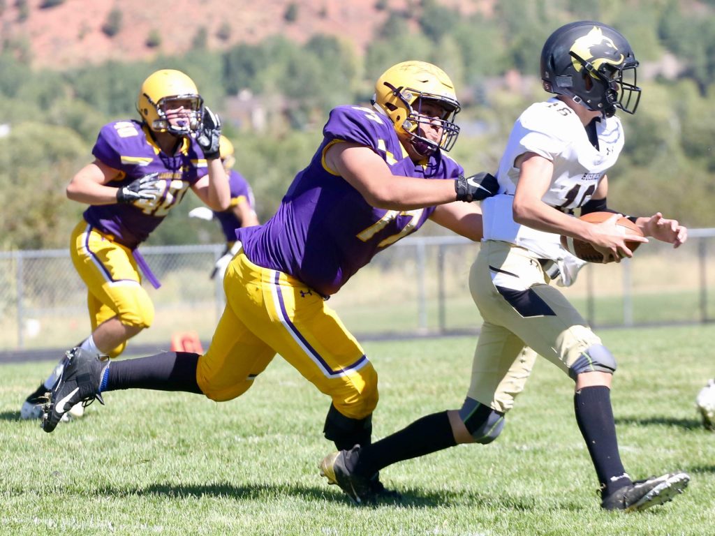 Basalt High standout Ernesto Lopez signs with Western Colorado for ...